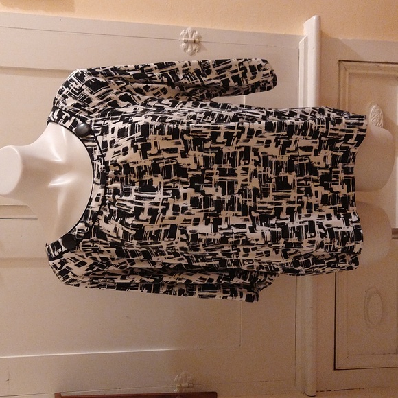 JM Collection | Tops | Jm Collection Blackwhite Top Sz X | Poshmark